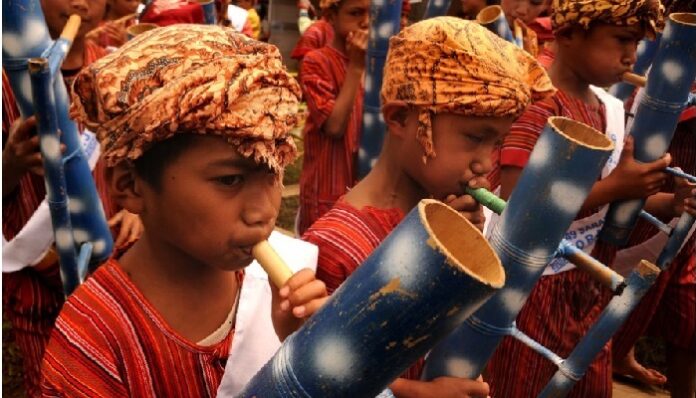 Ini 11 Alat Musik Tradisional Orang Bugis